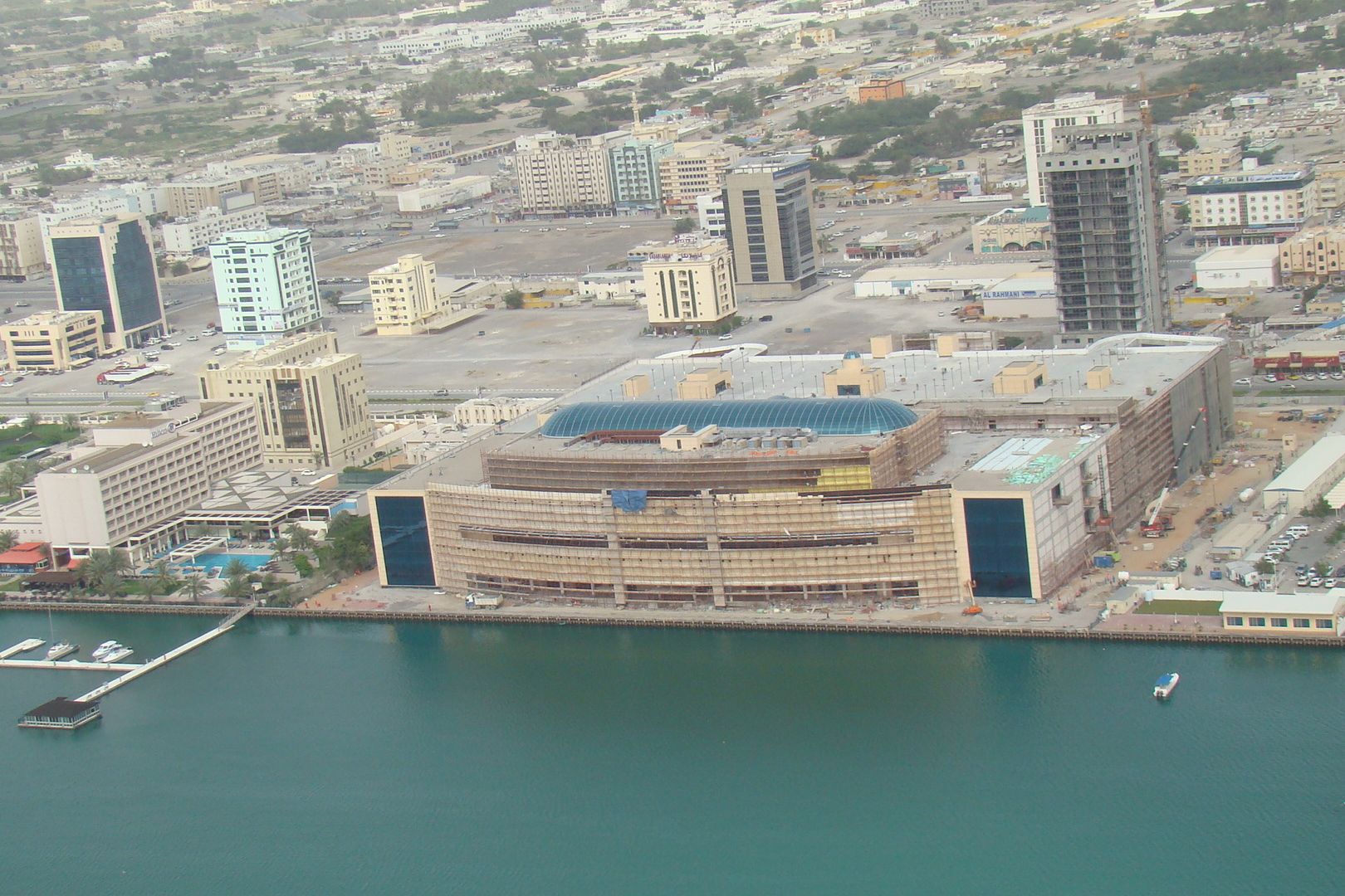 Shoppingcenter Al Naeem Mall, Ras Al Khaimah, U.A.E. - Schnaubelt und ...